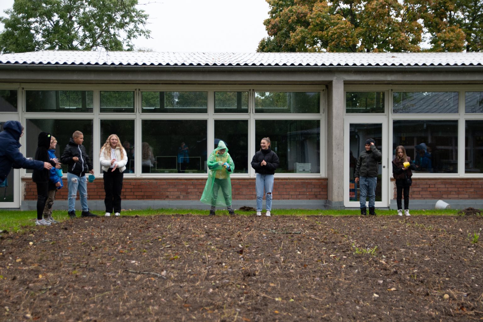 neue Blühfläche an der Sonnenlugerschule – Gemeinschaftsschule